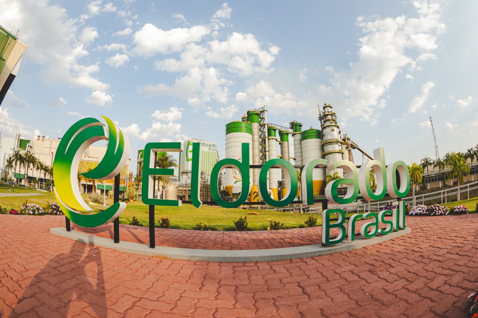 Colaboradores relatam importância de programa de estágio da Eldorado ...